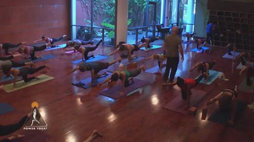 Dragon Crawl | Power Yoga