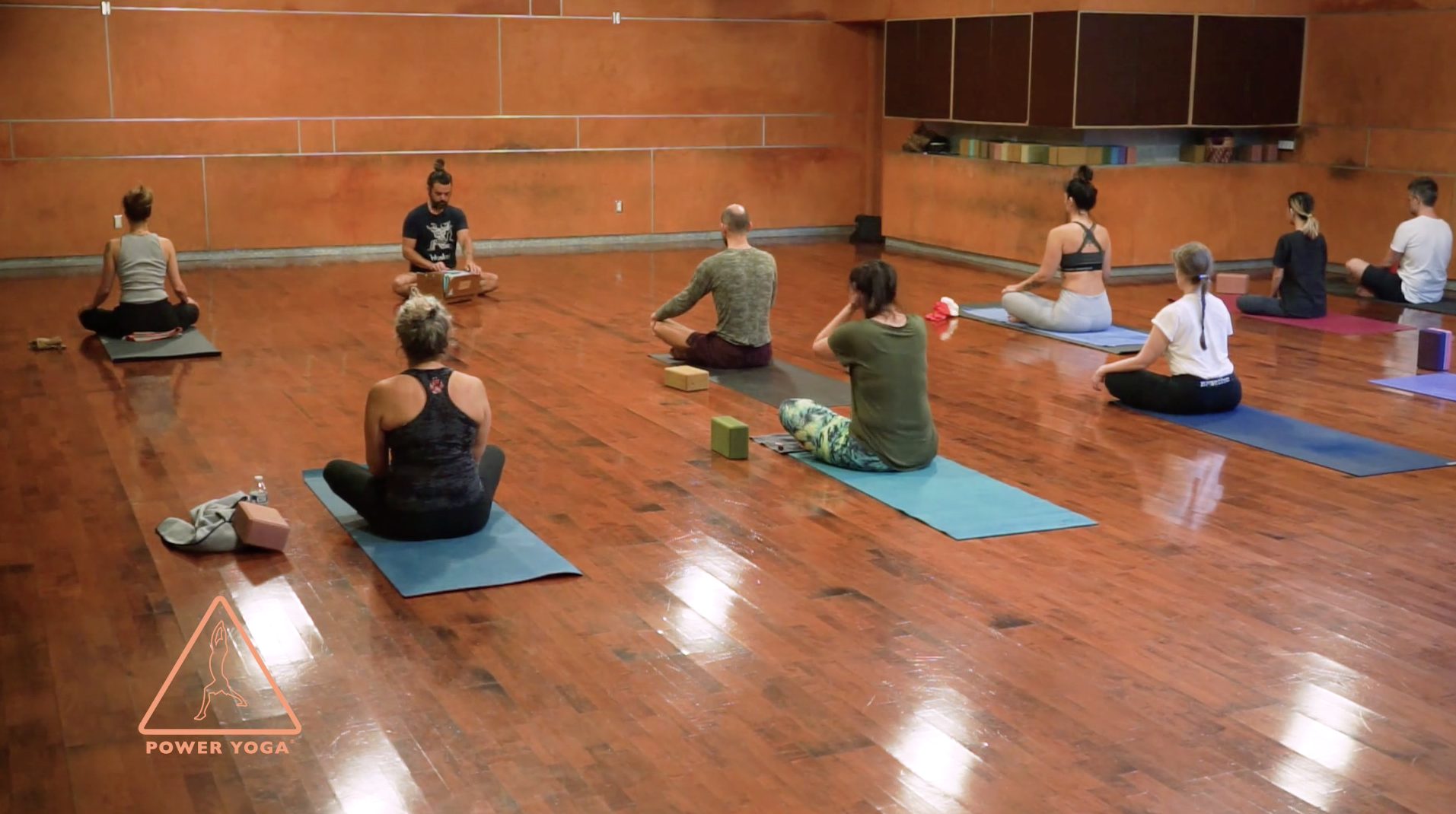 Morning Spinal Flexibility Workout Flow | Power Yoga