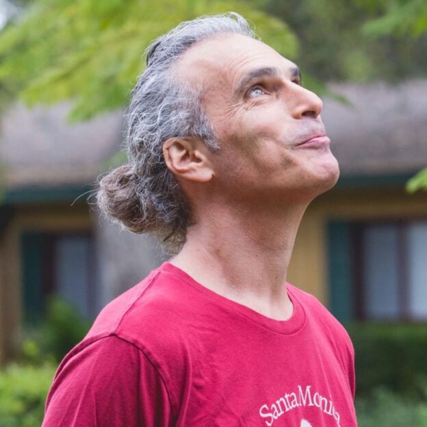 Bryan Kest’s Programs | Power Yoga